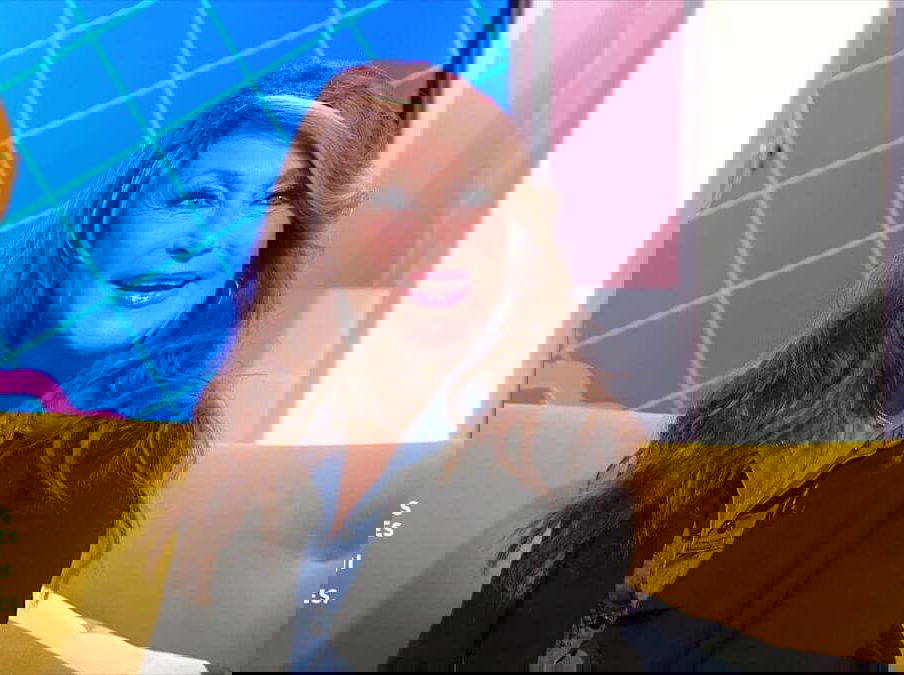 Julie Pietri répond aux critiques sur son âge : "Moi, je suis très fière…"