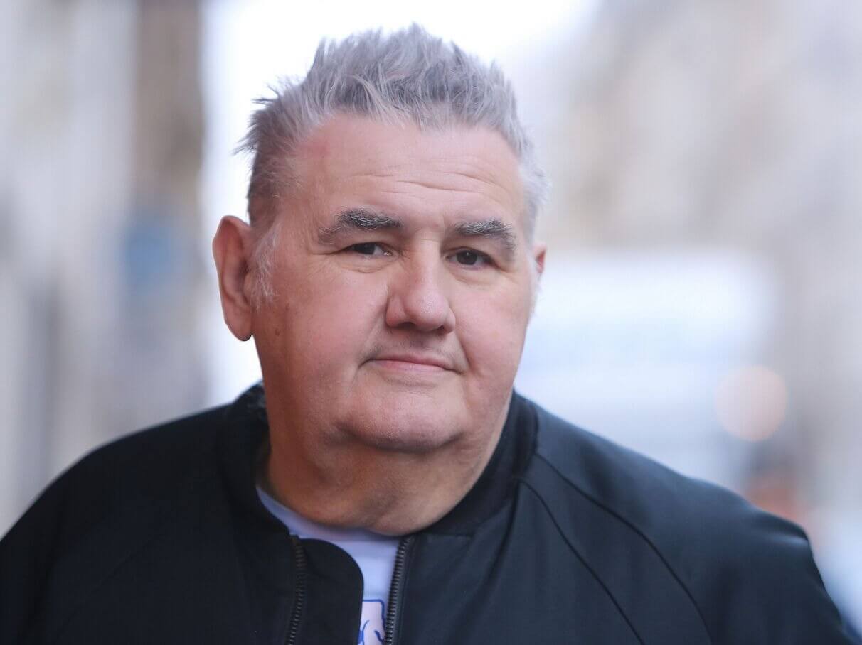 Pierre Ménès fait des révélations sur ses finances : "J'ai zéro euro ...