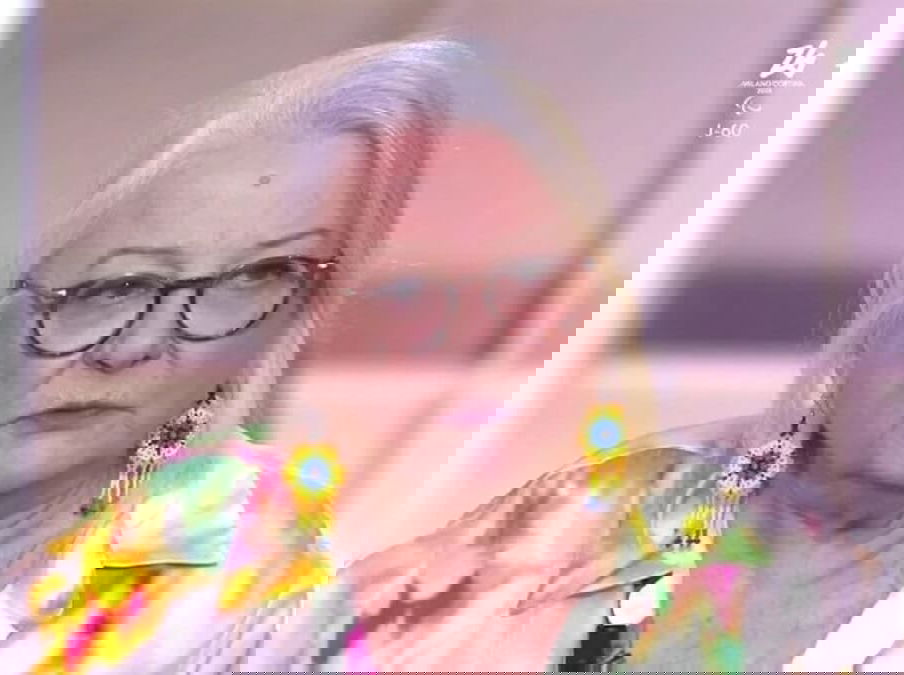 Josiane Balasko avoue avoir cédé à la chirurgie esthétique : "Pour ne ...