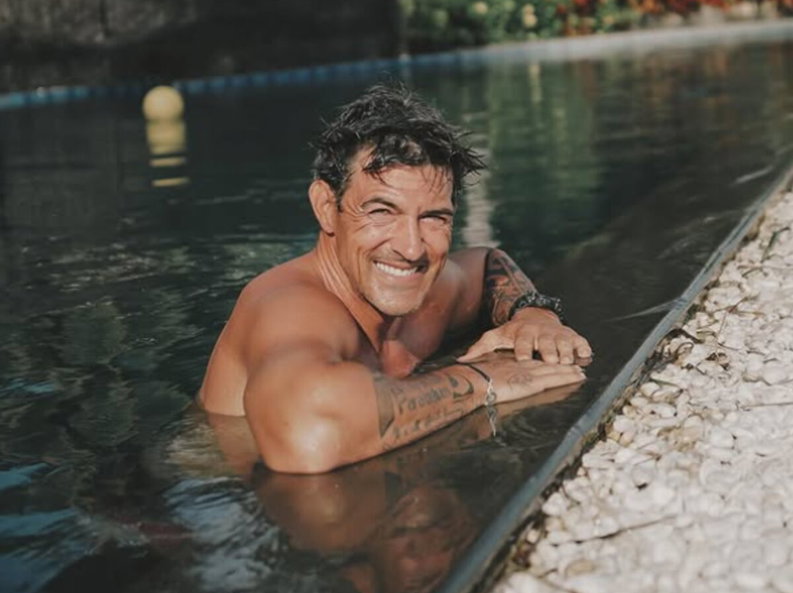 Jean-Pascal Lacoste évoque son addiction au cannabis : "10 à 12 pétards ...