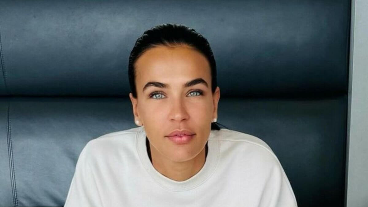 Julie Ricci répond aux rumeurs de couple avec Kevin Guedj : "On a de ...
