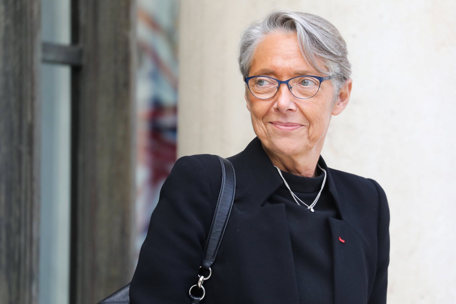 Élisabeth Borne homosexuelle ? Elle revient sur cette rumeur ...